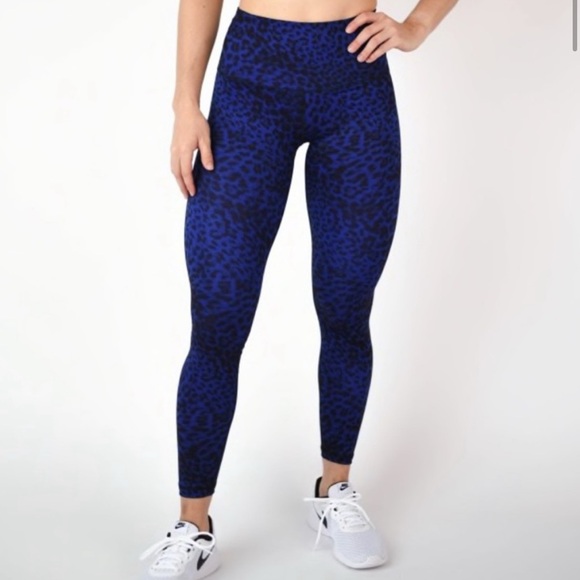 Fleo | Pants & Jumpsuits | Fleo Deep Baja Leopard El Toro Leggings ...